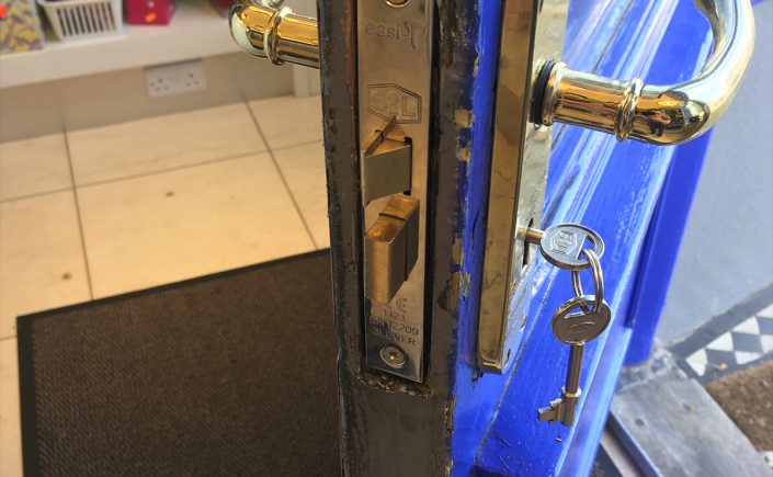 Lock change commercial premises central Brighton | LBP Locksmiths